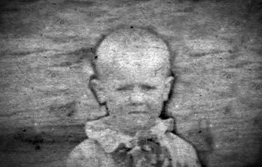 Daniel Simon Arnold Birth – ArnoldWorld